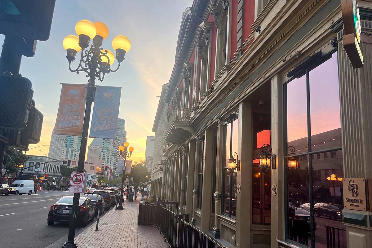Gaslamp Quarter San Diego: A Complete Visitor’s Guide