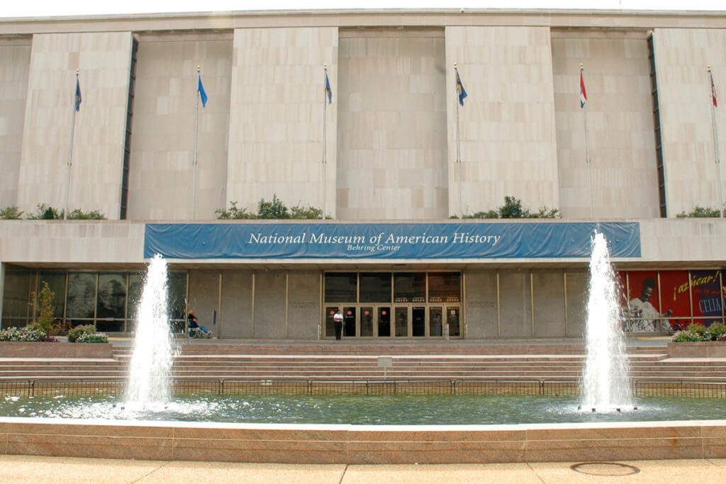 Ultimate Guide To The National Museum of American History