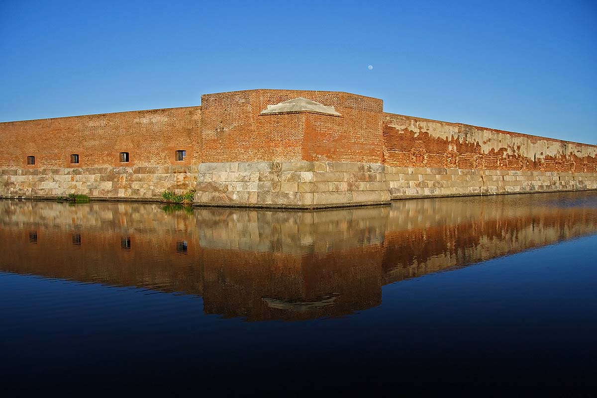 Fort Zachary Taylor State Park Key West Guide
