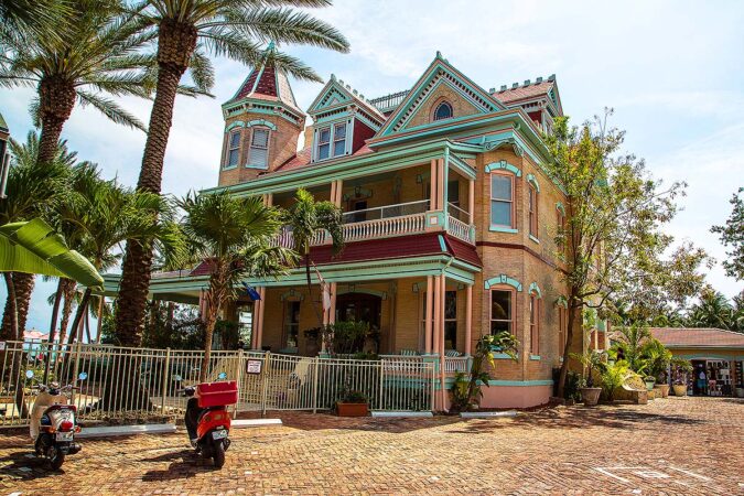 Discover the Old Town Architecture and Culture of Key West
