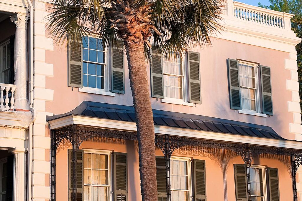 Architecture and Culture Guide in Charleston