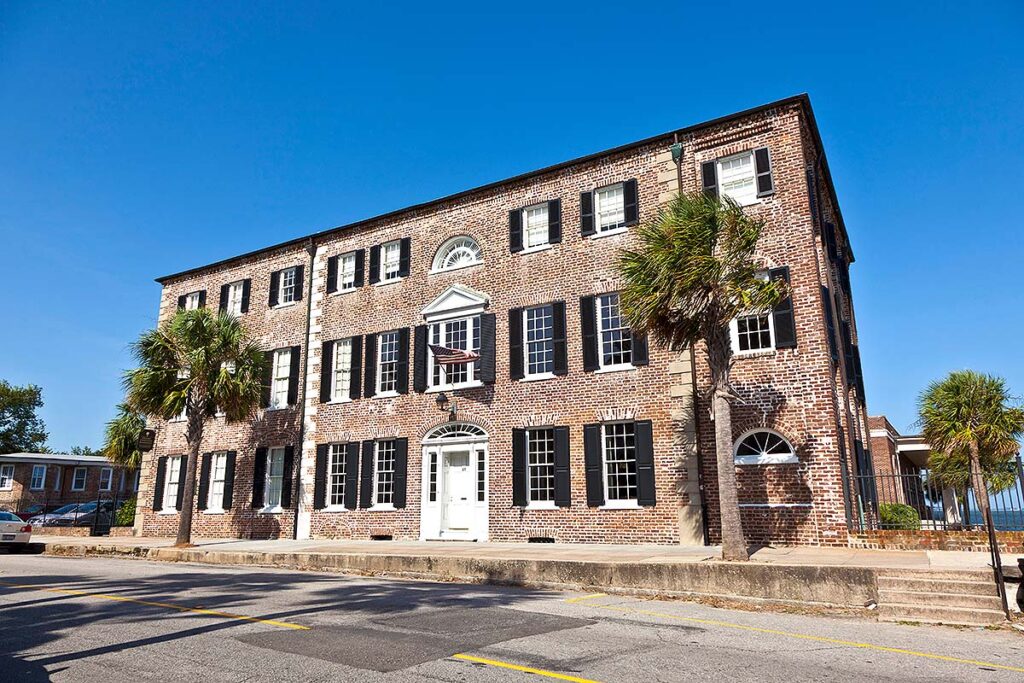 Architecture and Culture Guide in Charleston
